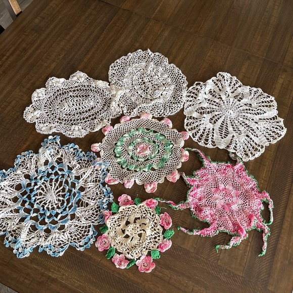 Accents | 7 Vtg Handmade Crocheted Mint Green Pink Blue Ruffle Doily ...